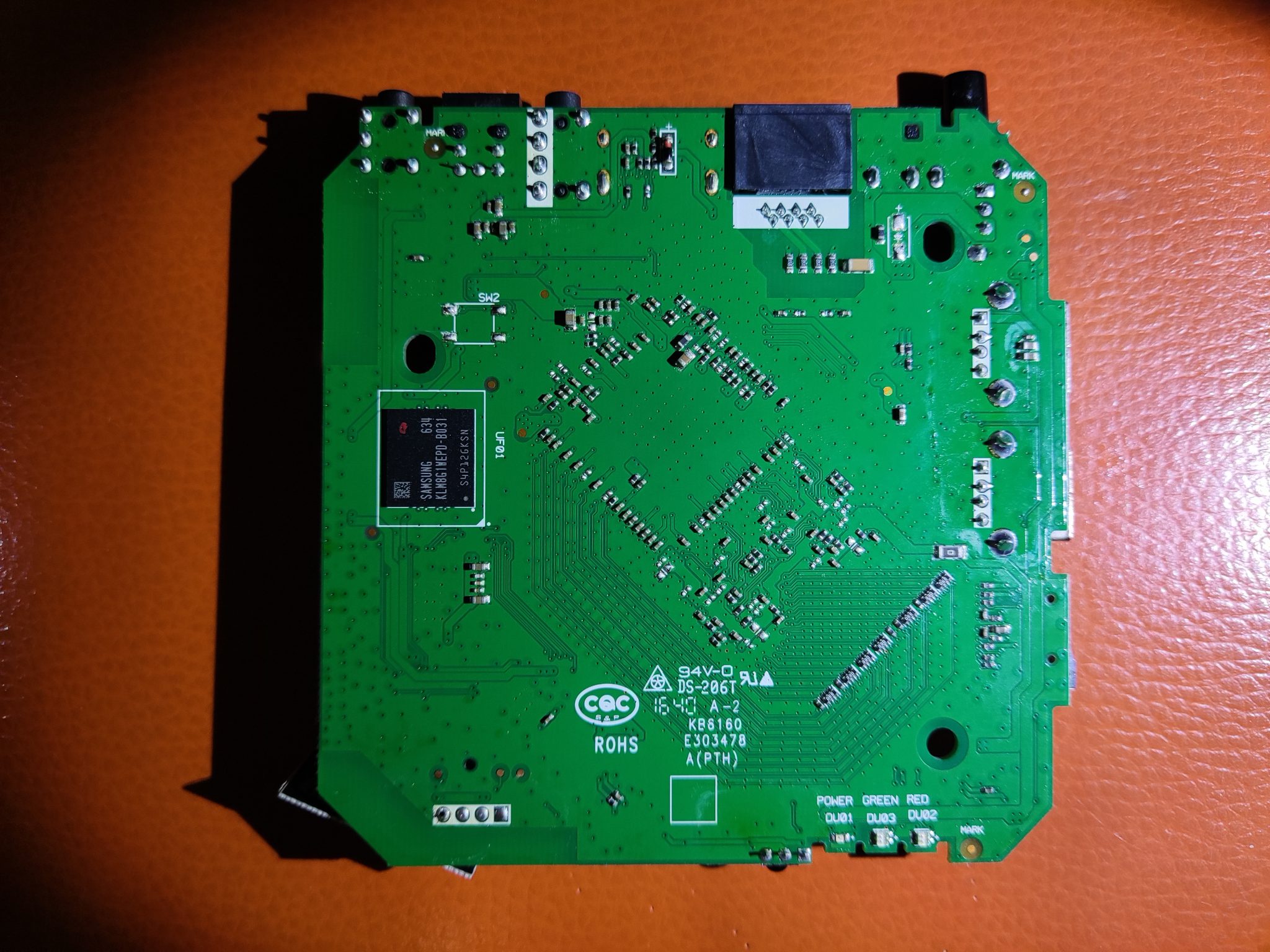 电信版（黑色盒子）E900-S_3798MV100(CA)高安版_1+8_RTL8188_卡刷强刷固件 - 洒脱的抖猫猫