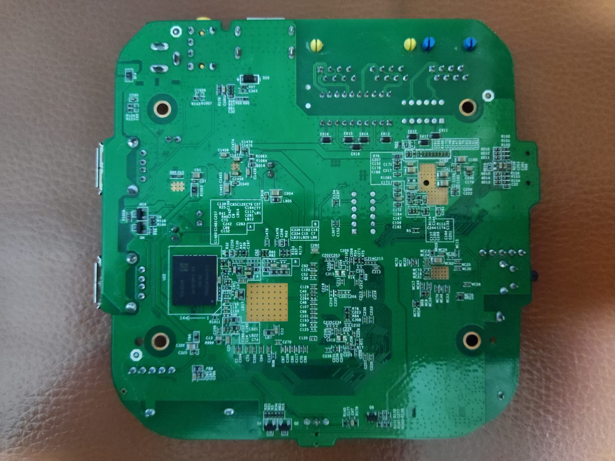 （电信版）融合终端MR820_HI3798MV100-线刷救砖-卡刷强刷救砖固件 - 洒脱的抖猫猫