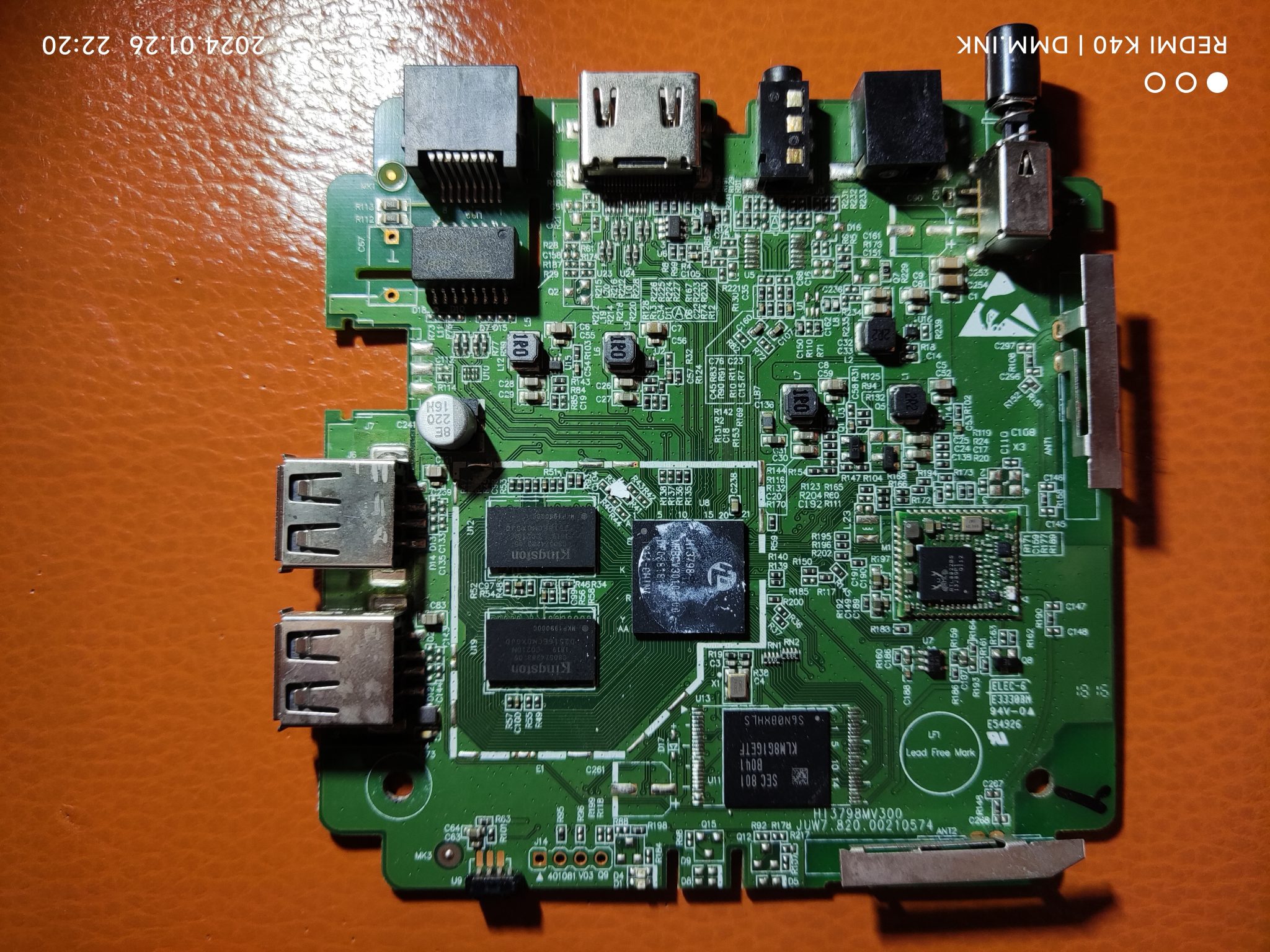 魔百盒CM201-2_HI3798MV300_RTL8822BS_CH-百视通_横板EMMC-卡刷强刷-线刷救砖 - 洒脱的抖猫猫